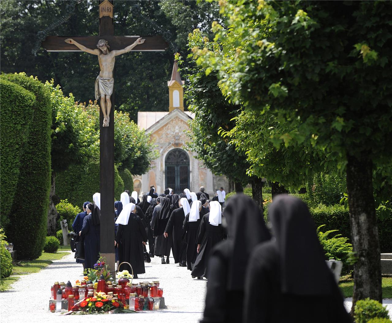 Symbols tours | Symbols